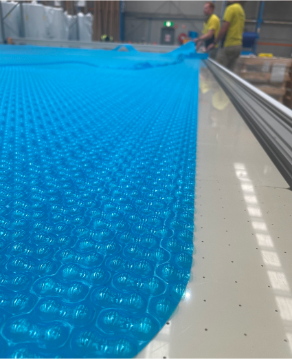 Pool Blankets - Sunlover Heating - Pool Heat Pumps, Melbourne, Sydney ...